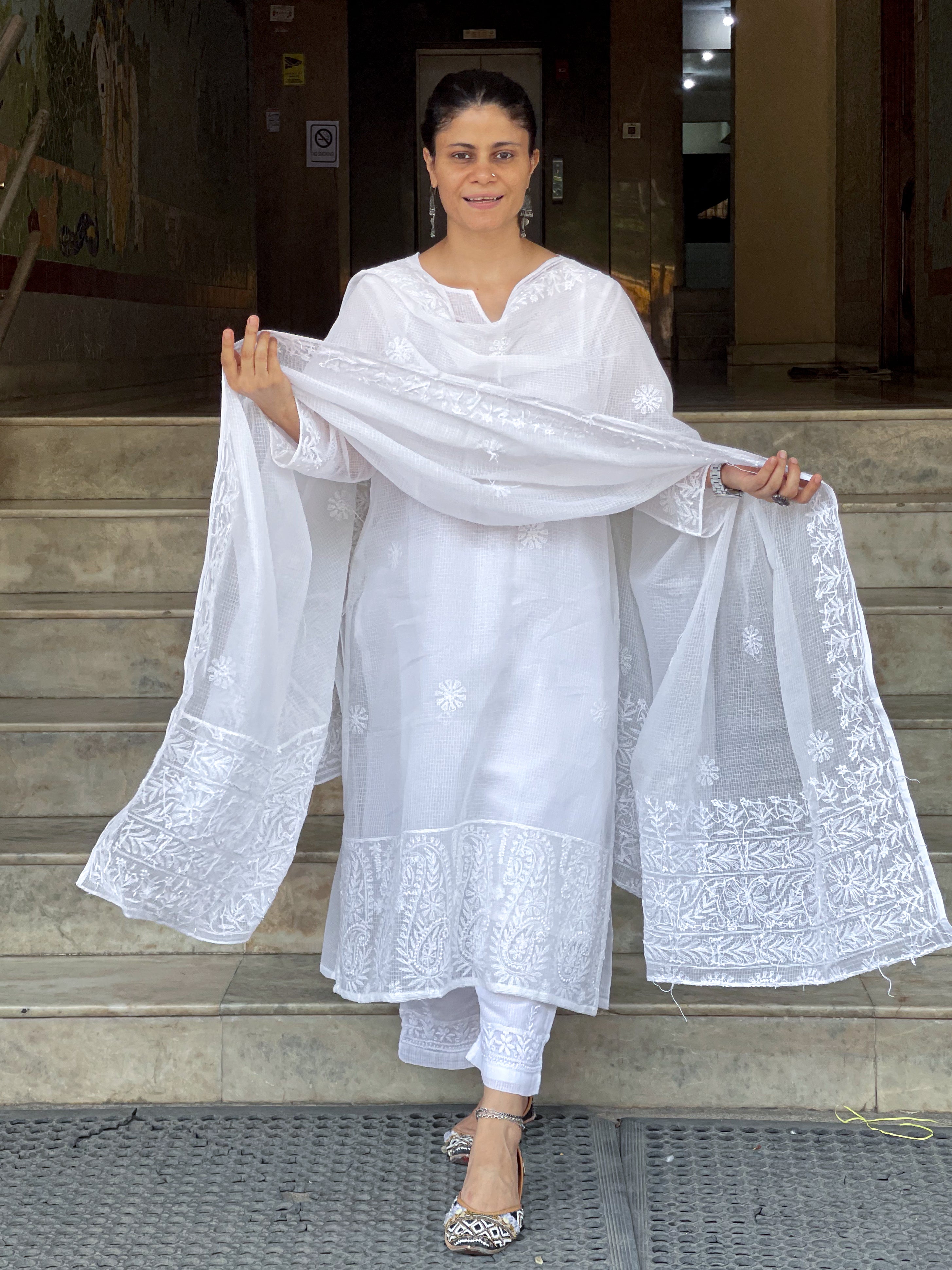 Elevate Your Fashion Style with our Chikankari Kurta Collections ...